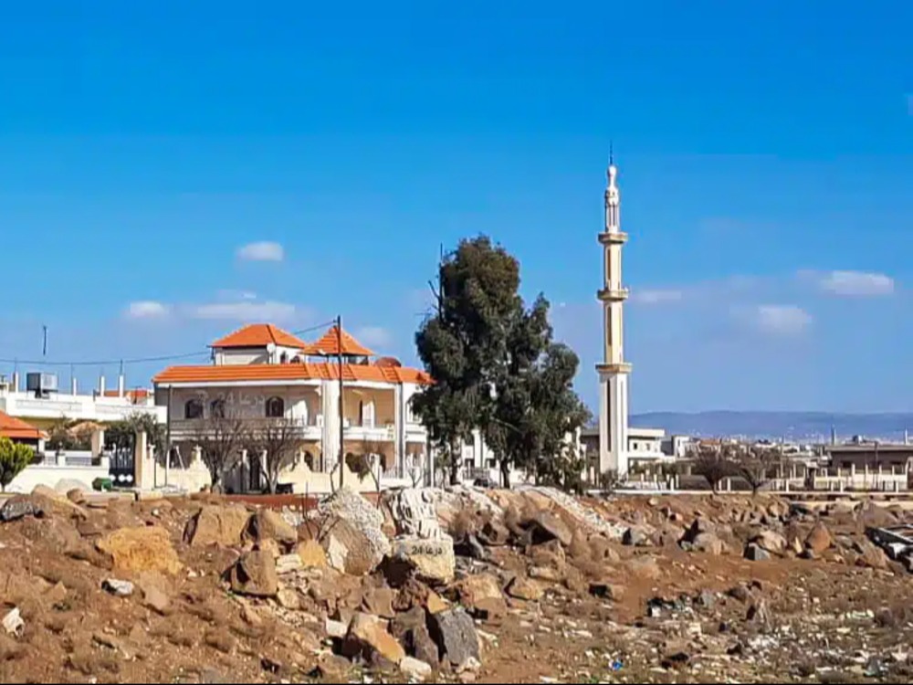 إصابة امرأة وثلاثة أطفال بقصفٍ على بلدة أم ولد بريف درعا - الإخبارية ...